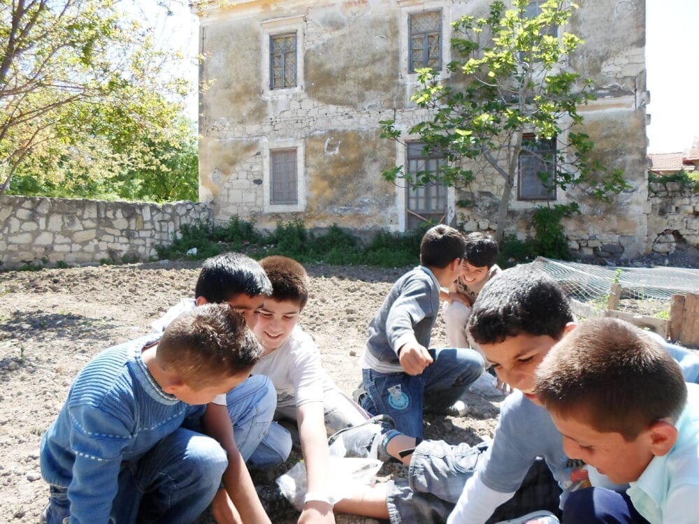 «ΑΗΔΟΝΙ ΜΟΥ ΓΛΥΚΟ». Παραδοσιακό μικρασιάτικο τραγούδι, από το Ρεΐζντερε ...
