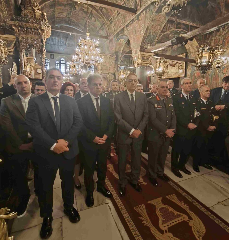 Με λαμπρότητα τιμήθηκε ο Άγιος Αρτέμιος και η "Ημέρα της Ελληνικής ...